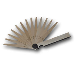 Jeu de 13 cales de mesure de jeu